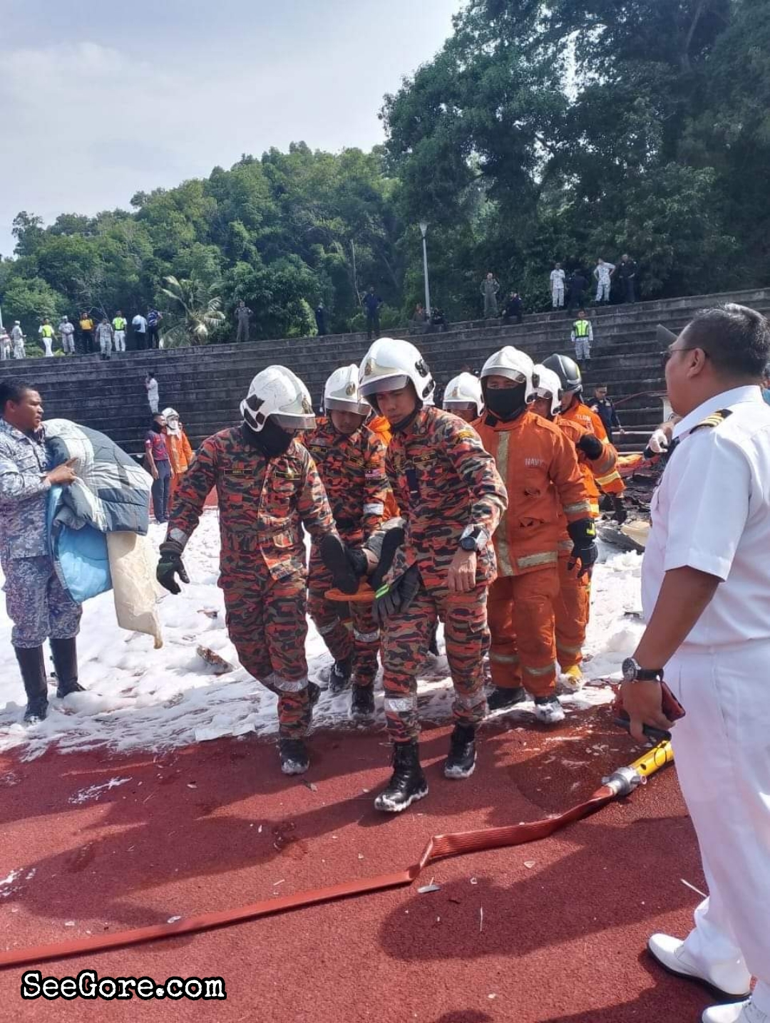 10 dead in helicopter crash in Malaysia - SeeGore